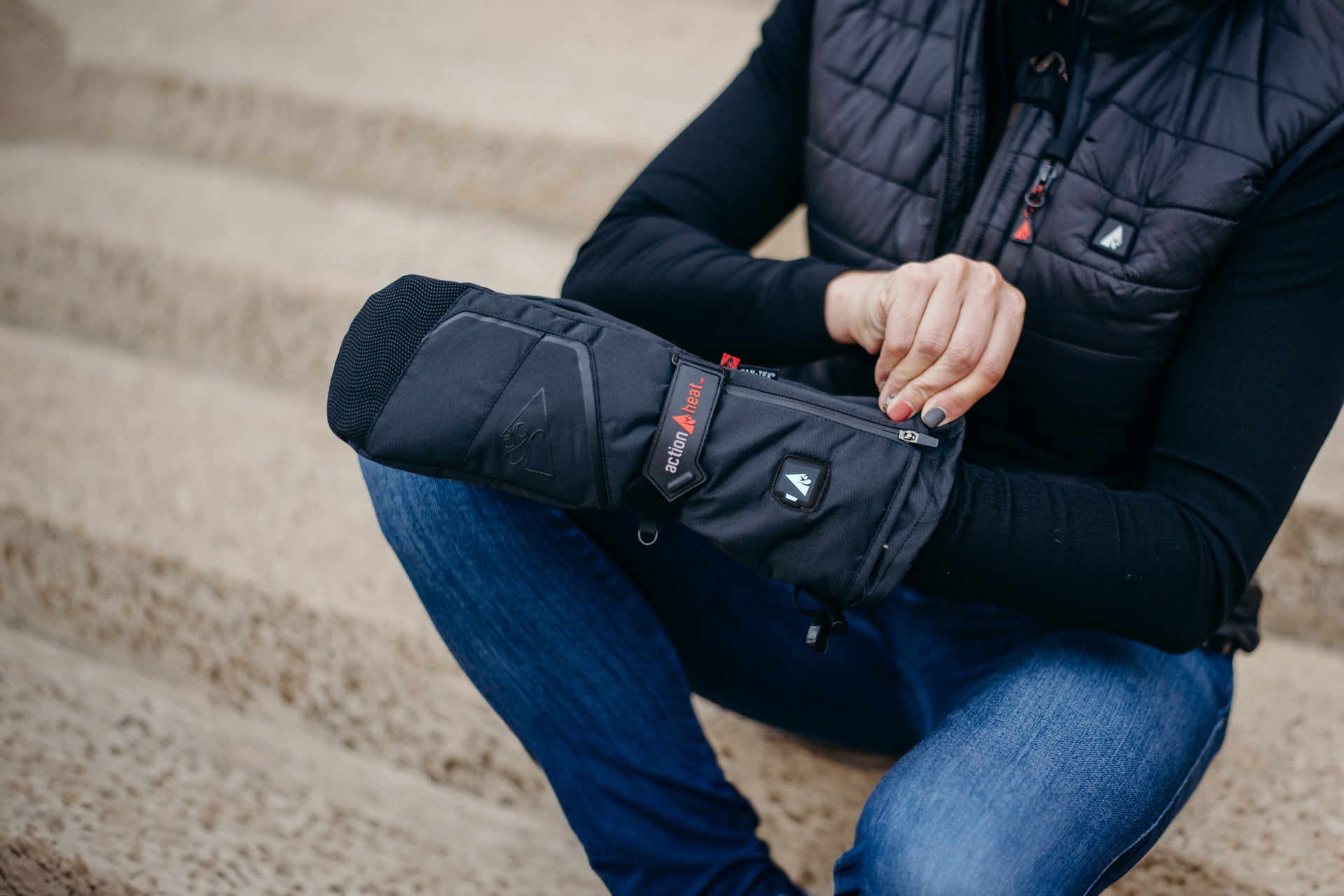 ActionHeat 5V Battery Heated Mittens – ActionHeat Heated Apparel